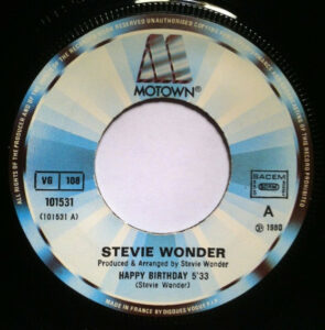 STEVIE WONDER – Happy birthday – Histoires des chansons